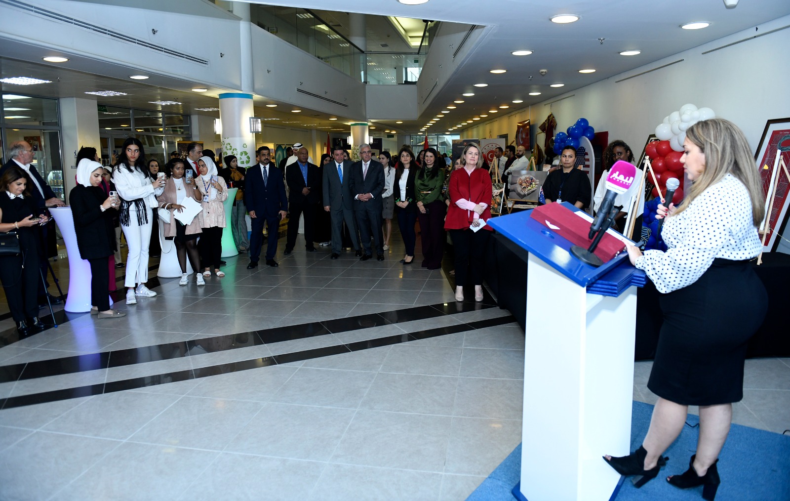 AmCham Kuwait Participates at BoxHill College's International Fair ...